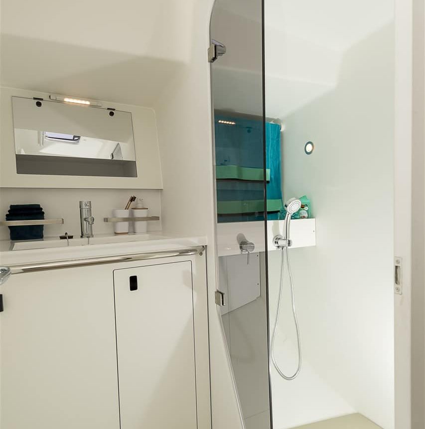 Pogo 44 - POGO STRUCTURES