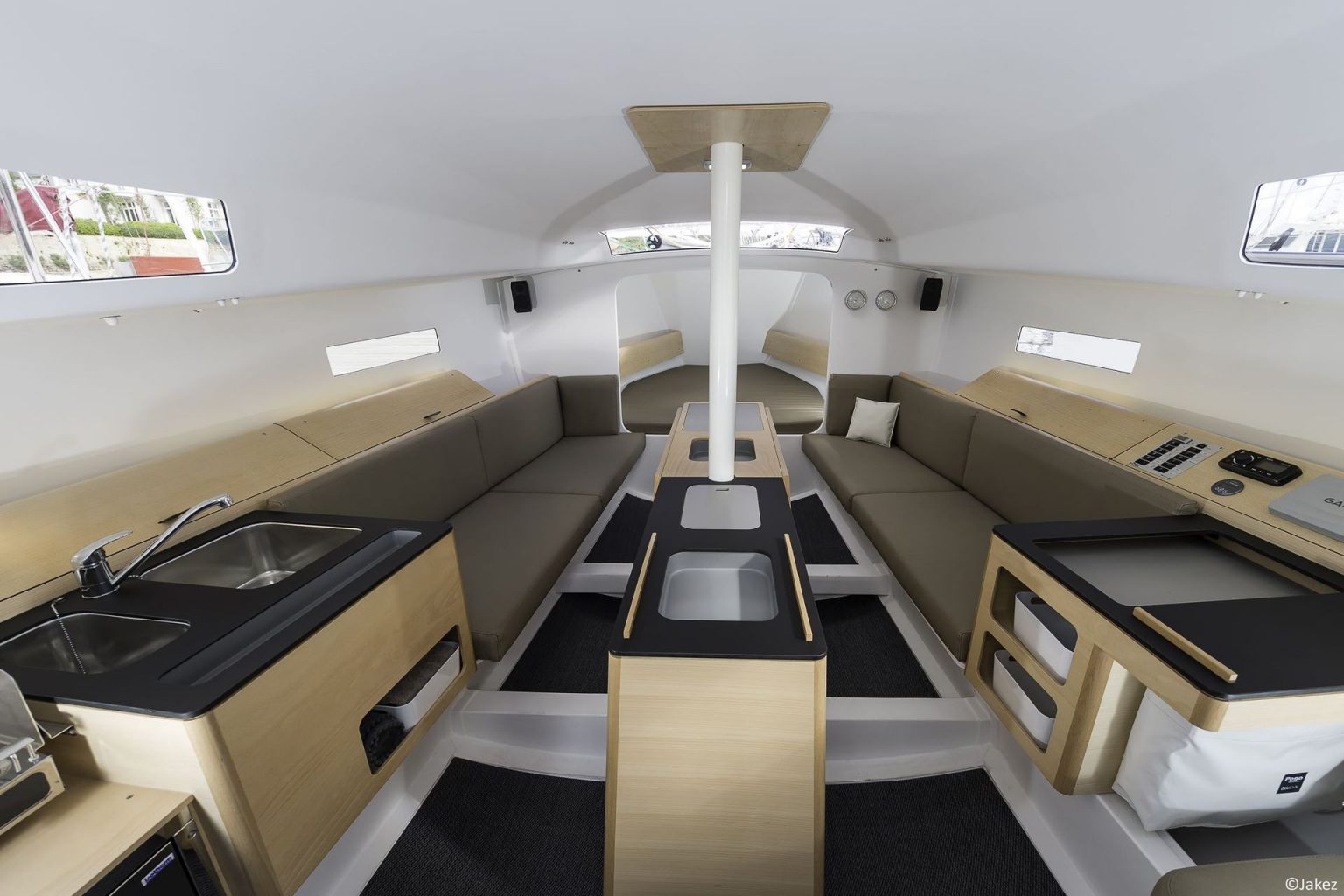 Pogo 30 - POGO STRUCTURES